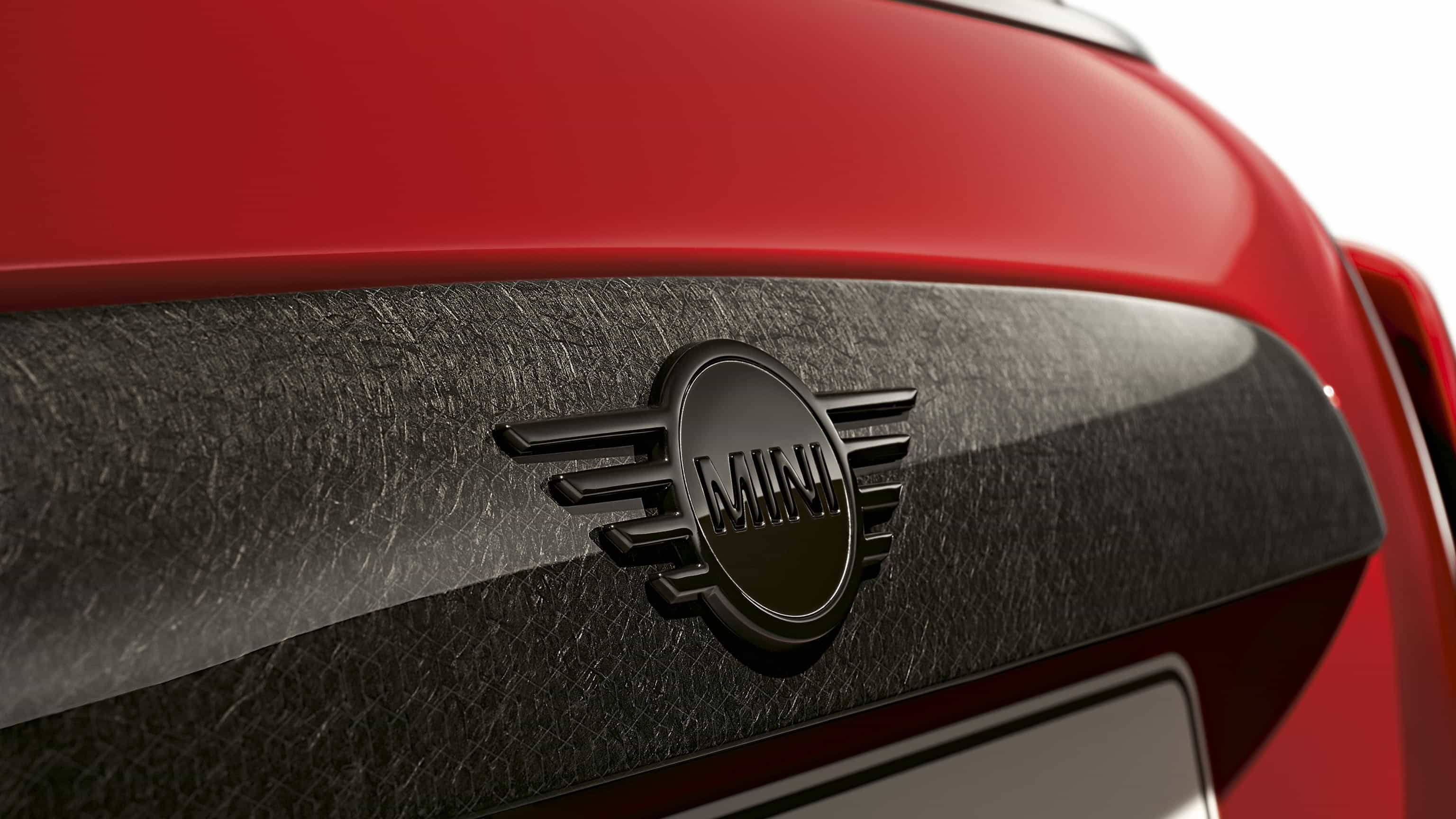 MINI JOHN COOPER WORKS ACCESSORIES SPECIAL | MINI Türkiye